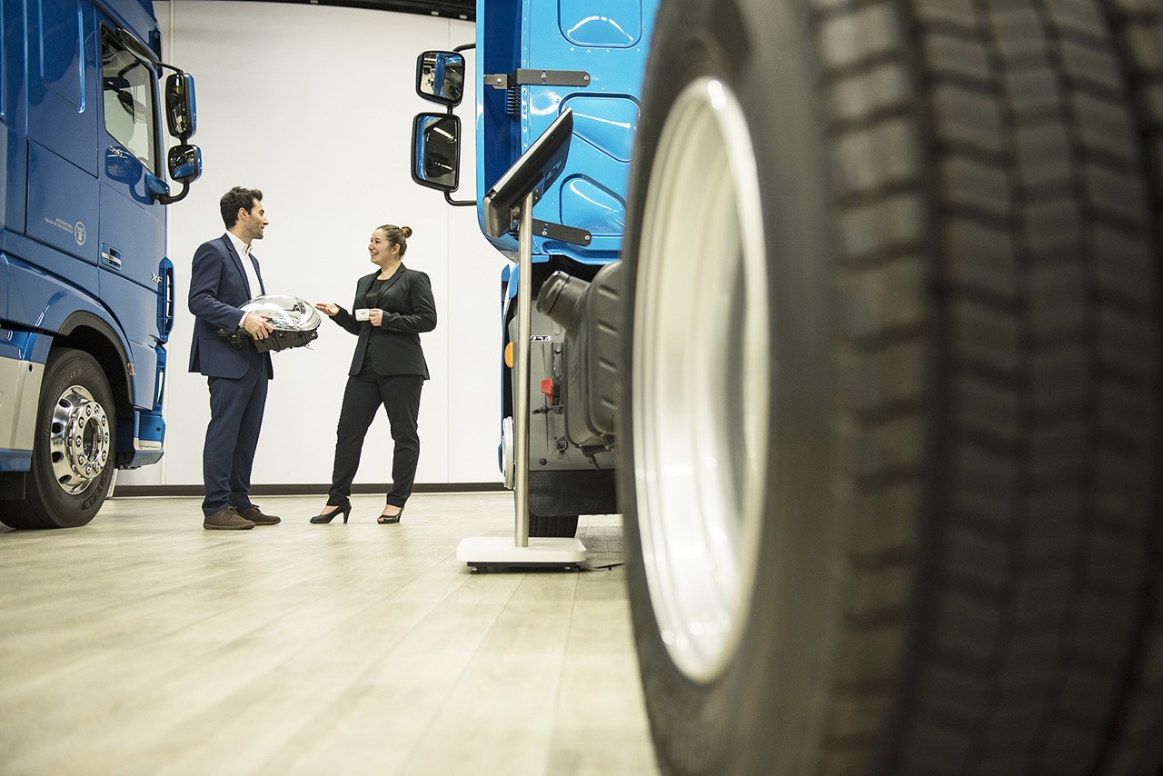 About PACCAR Purchasing Europe - DAF Trucks N.V.