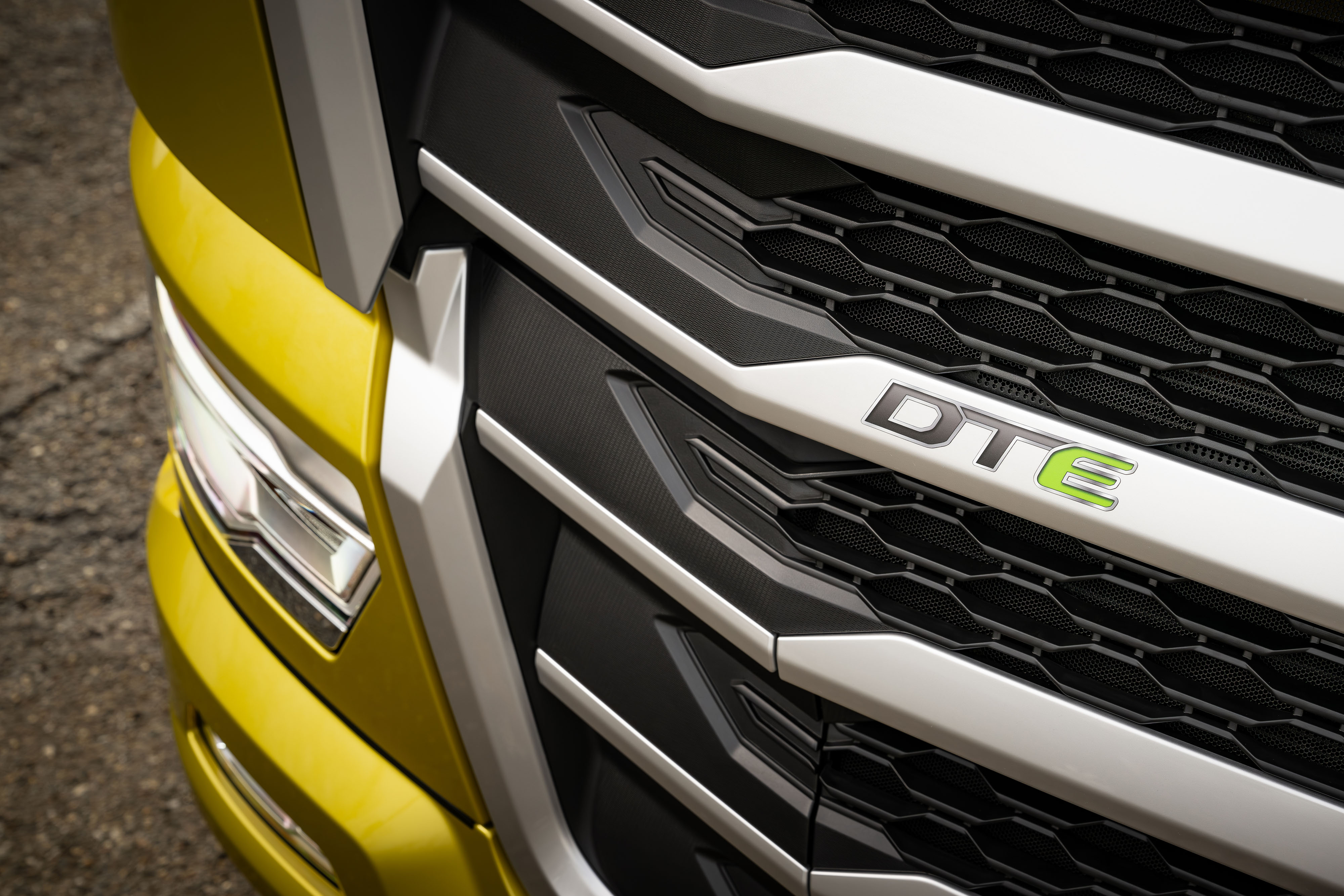 DAF introduces Efficiency Champions - DAF Trucks N.V.