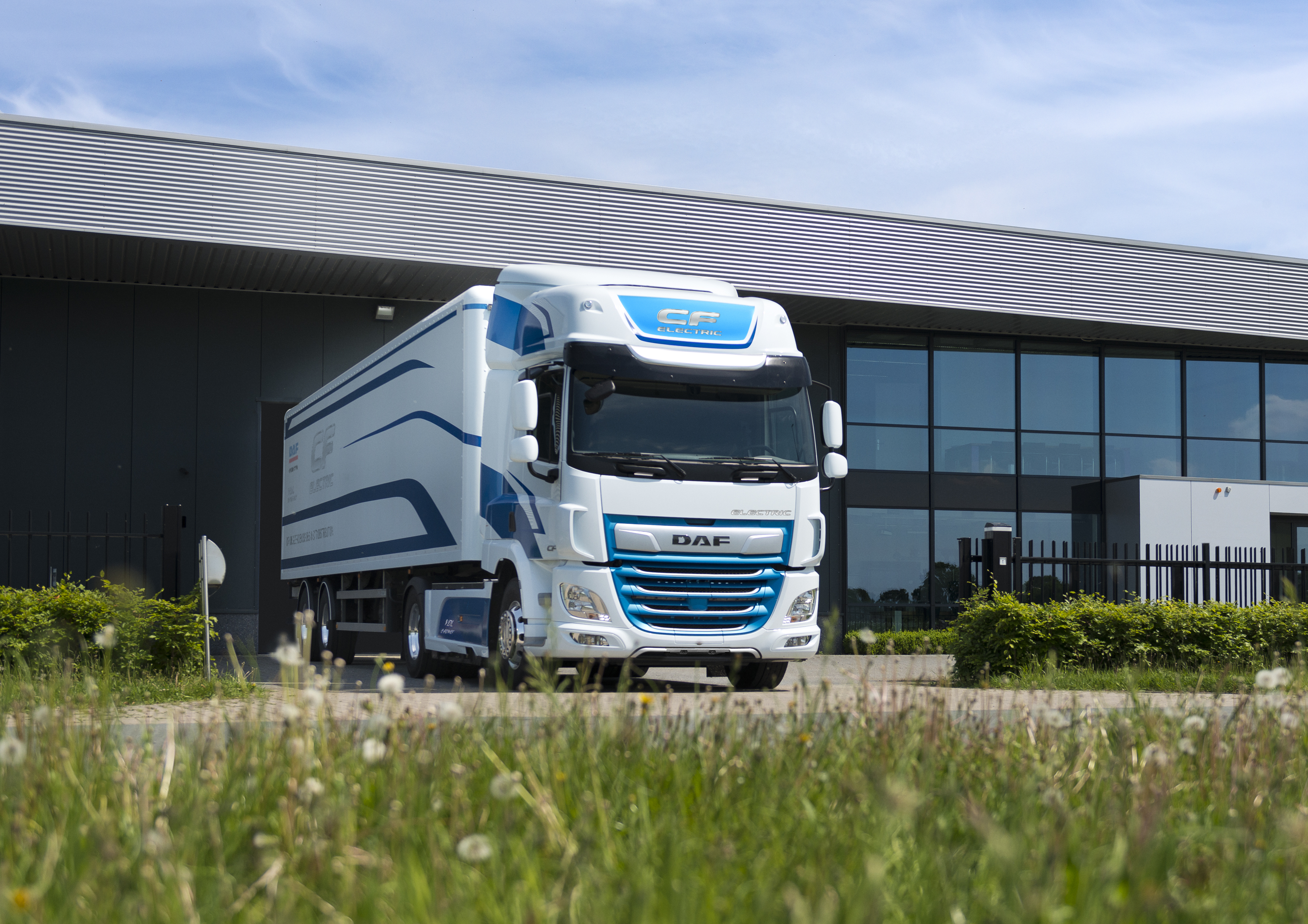 DAF CF Electric drives 150000 electric kilometres - DAF Trucks N.V.
