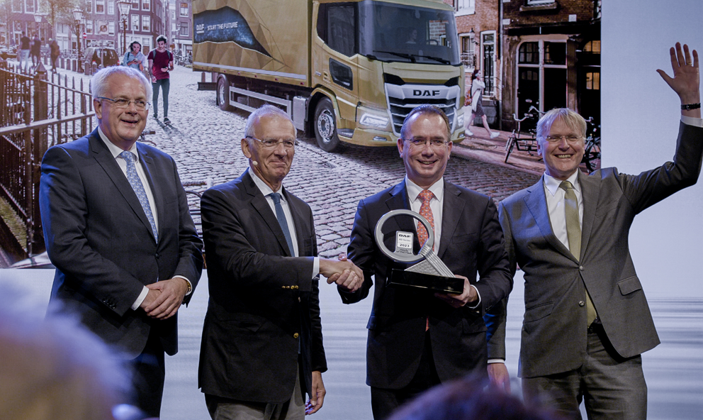 DAF XD awarded ‘International Truck of the Year 2023’ - DAF Trucks N.V.