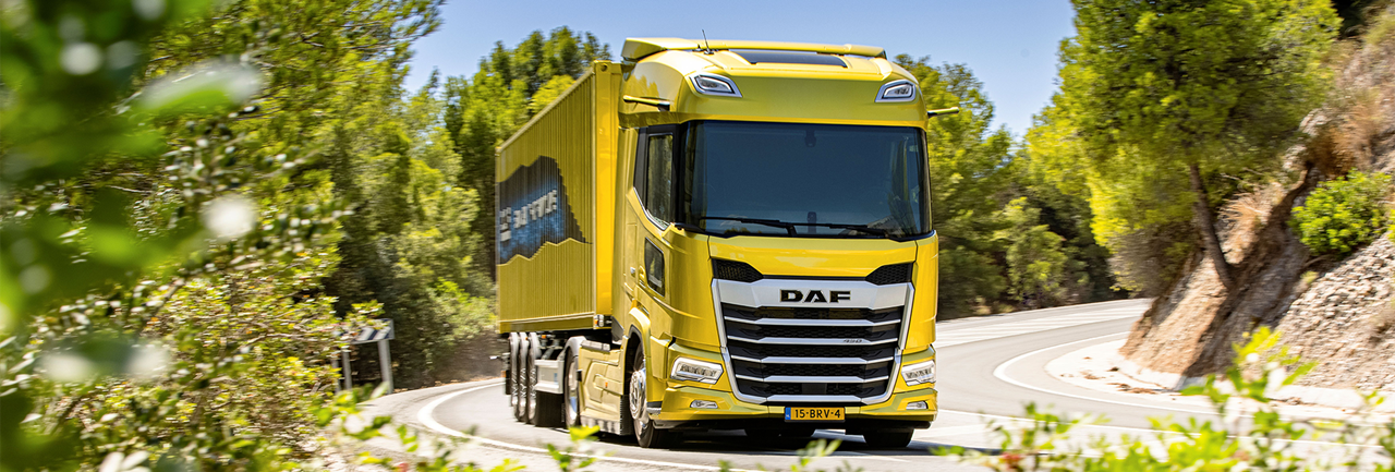 DAF XF 450 wins ‘European Transport Award for Sustainability’ - DAF ...