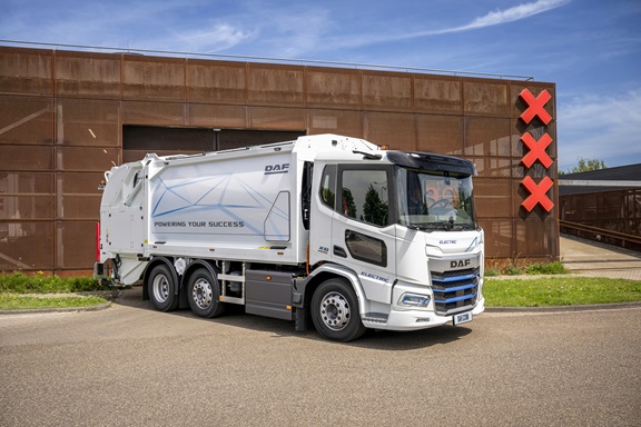 City of Amsterdam orders 40 fully electric DAFs - DAF Trucks N.V.