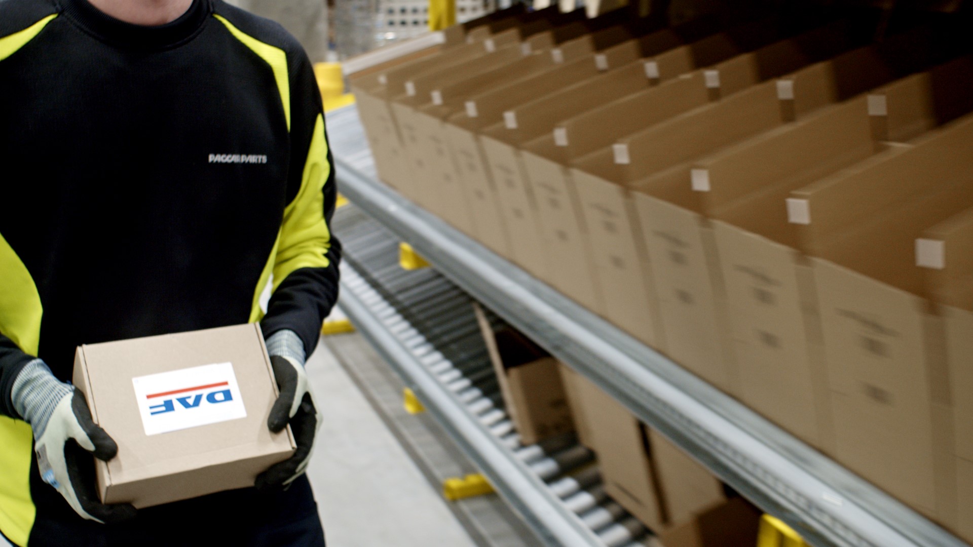 PACCAR Parts opens state-of-the-art distribution center in Germany ...