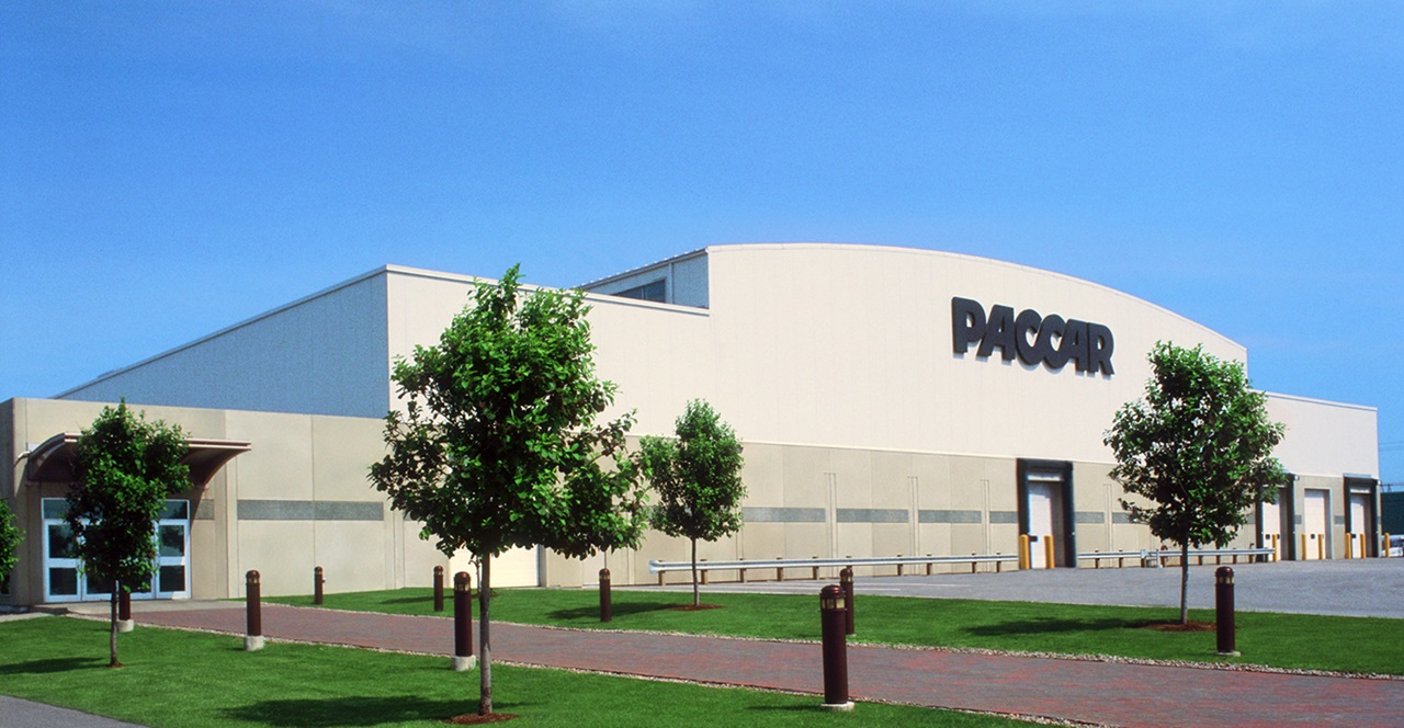 PACCAR Recognizes 10 PPM Quality Award Winners - DAF Trucks N.V.