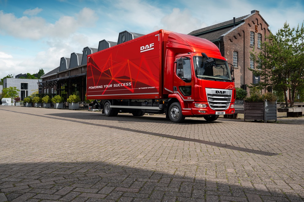 DAF Trucks introduces XB with ex-factory bodies - DAF Trucks N.V.